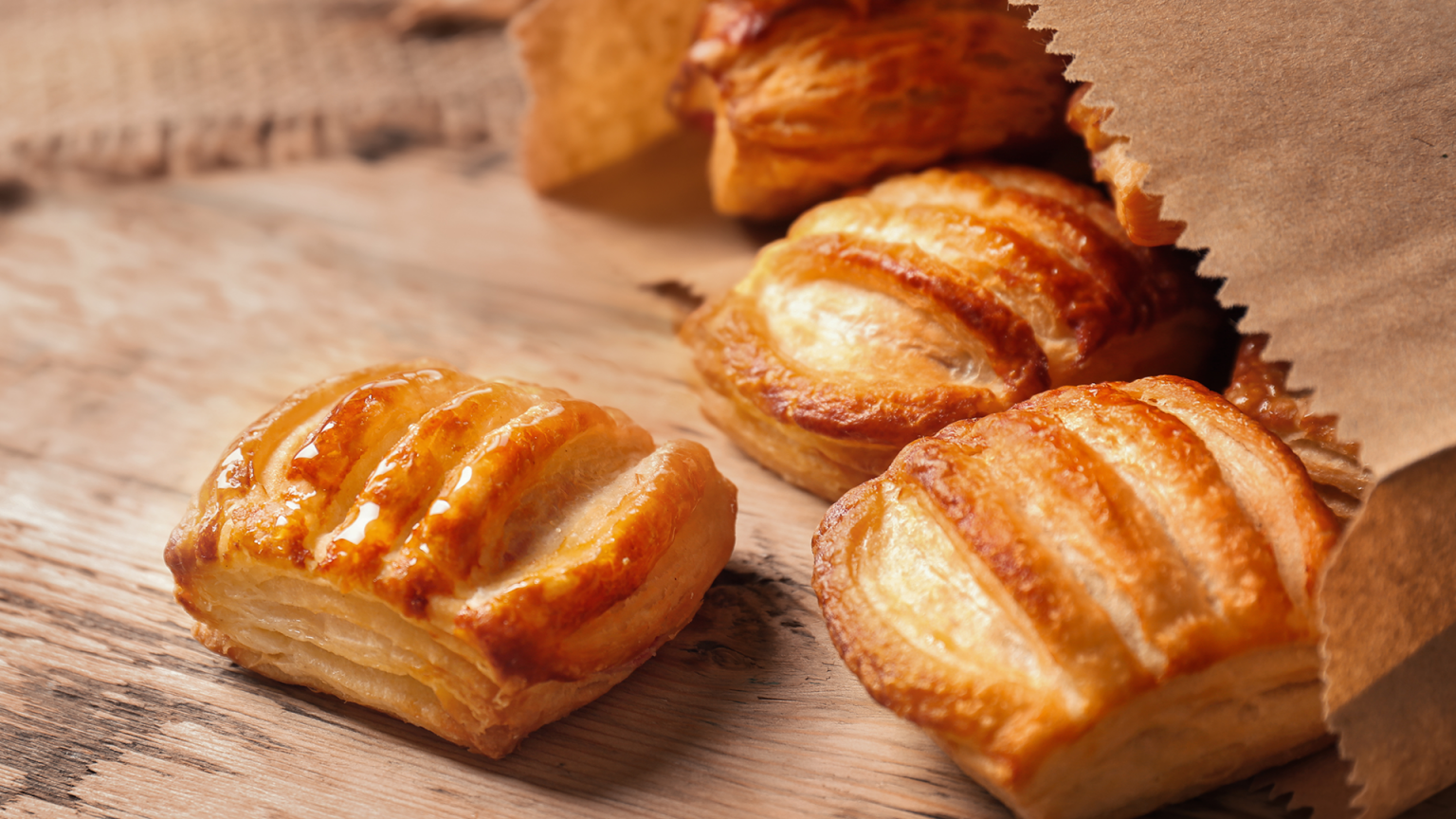 Bakken uit de voorraadkast - Heel Holland Bakt