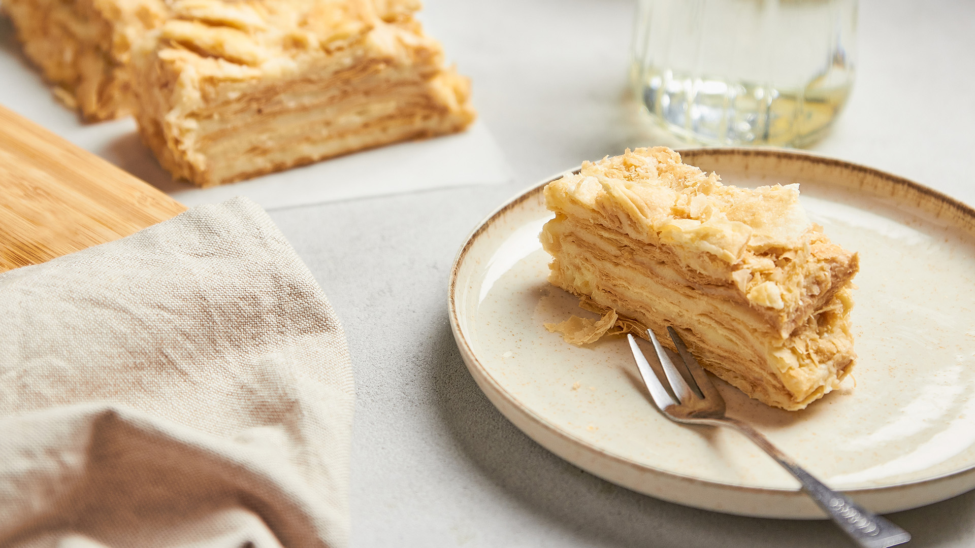 Napoleon cake maken inclusief recept - Heel Holland Bakt