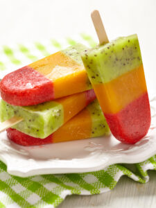 Zelf waterijsjes maken doe je zo - Heel Holland Bakt