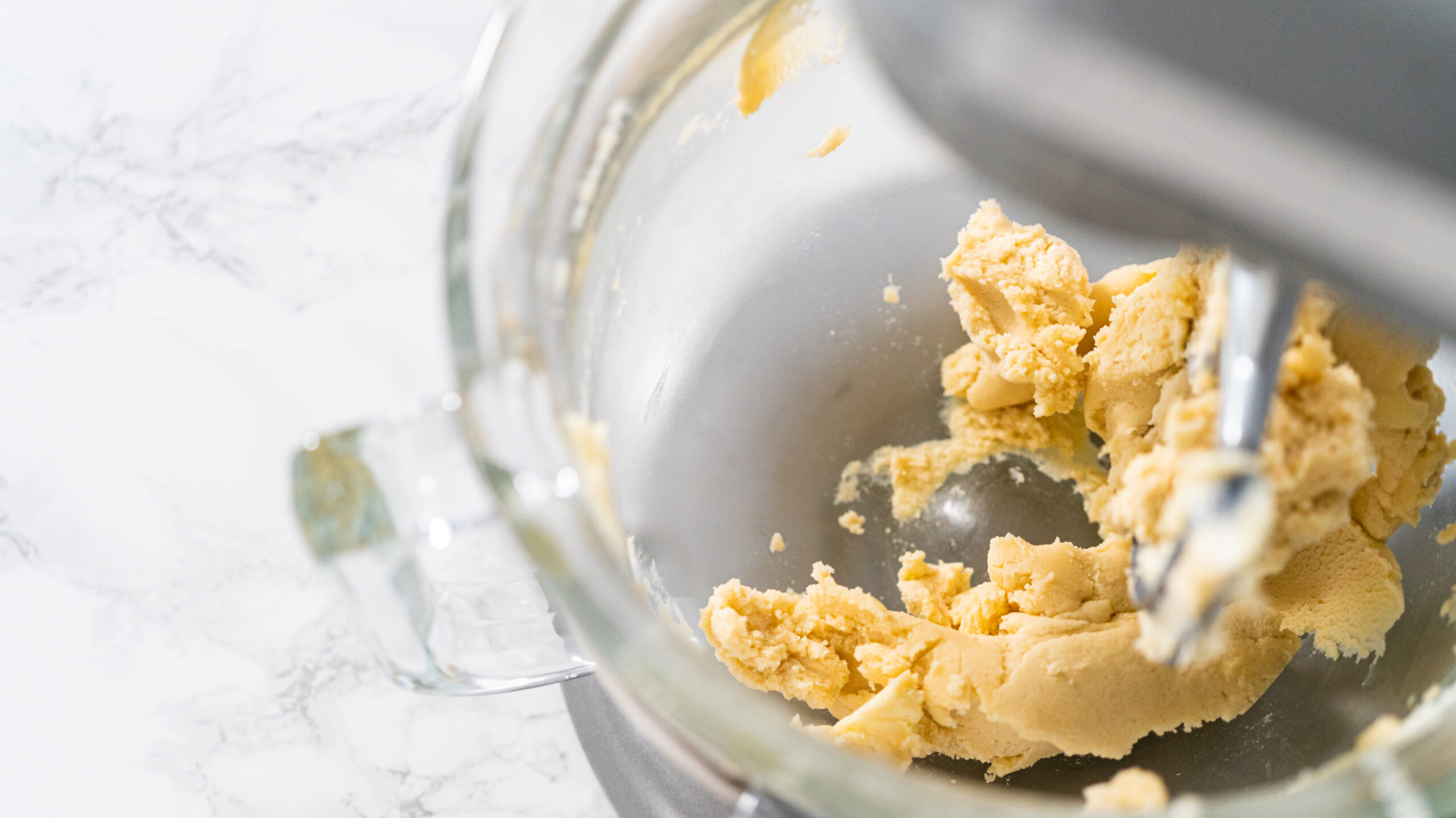 Zanddeeg: alles wat je moet weten over deze populaire deegsoort - Heel ...