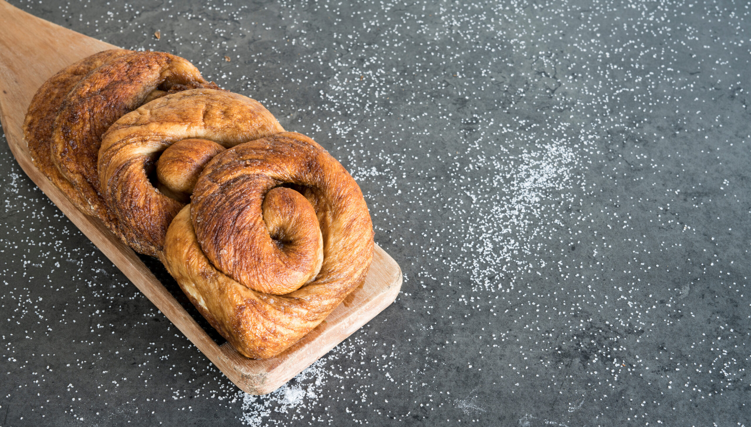 De lekkerste Zeeuwse bolus naar recept van Robèrt - Heel Holland Bakt