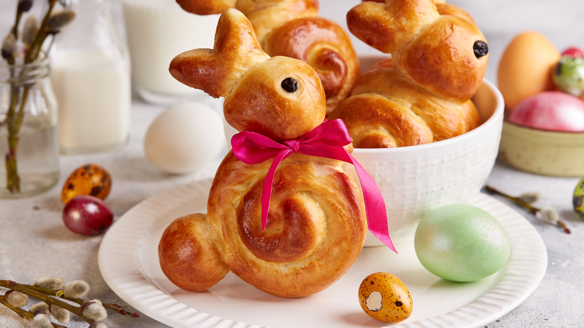 Snelle en makkelijke hapjes voor een vrolijk Pasen - Heel Holland Bakt